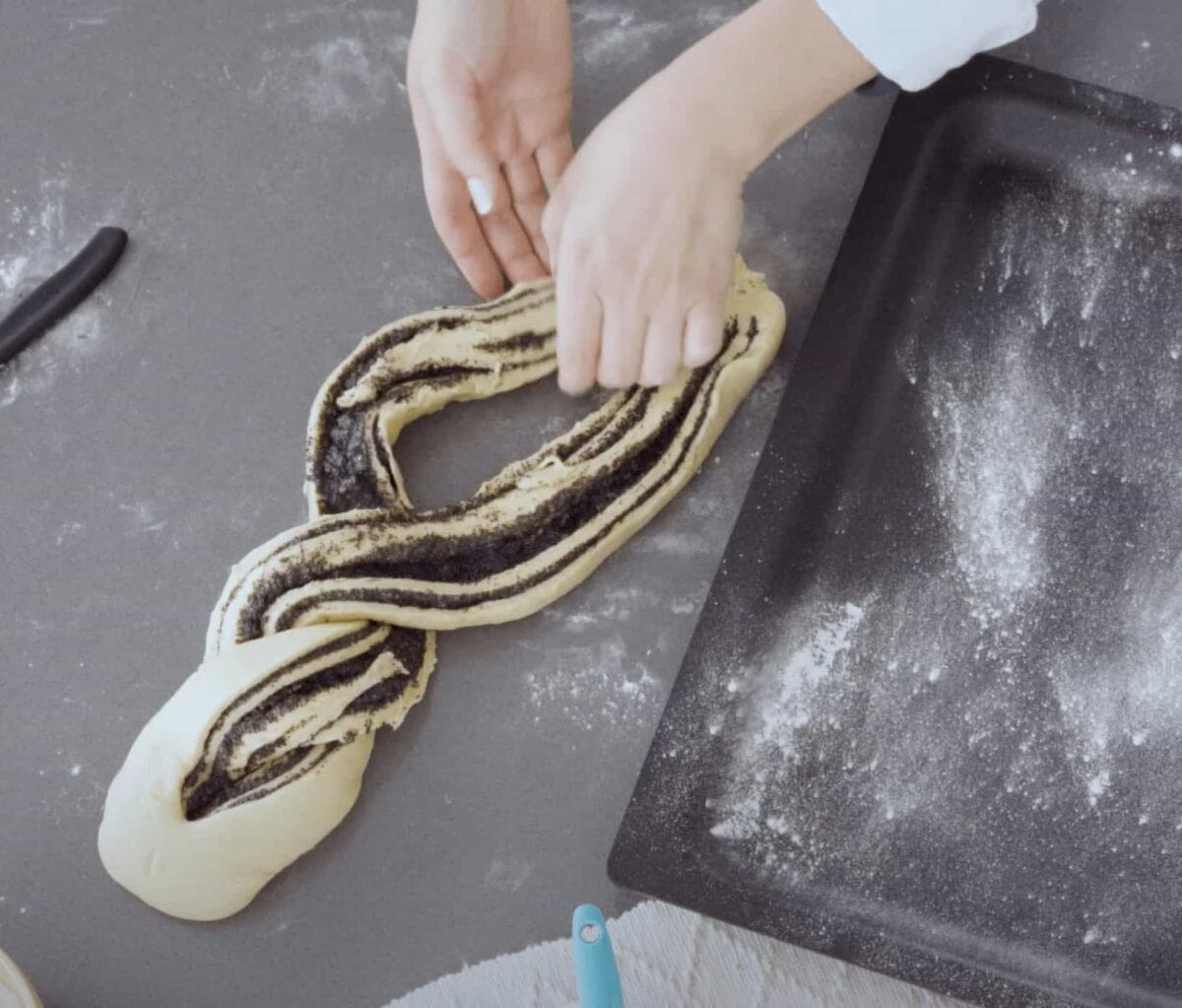 Saftiger Mohnzopf – Kuchenfee Lisa