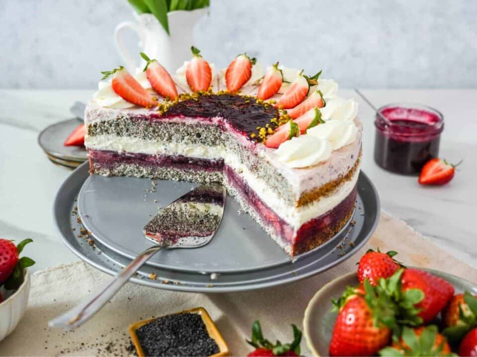 Erdbeer Mohn Torte – Kuchenfee Lisa